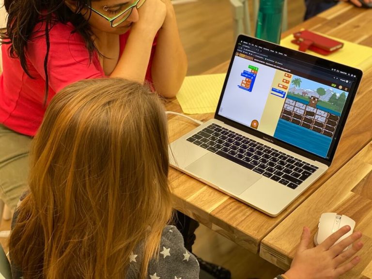 Teaching Kids to Code | Game-Based Coding Curriculum | CodeMonkey